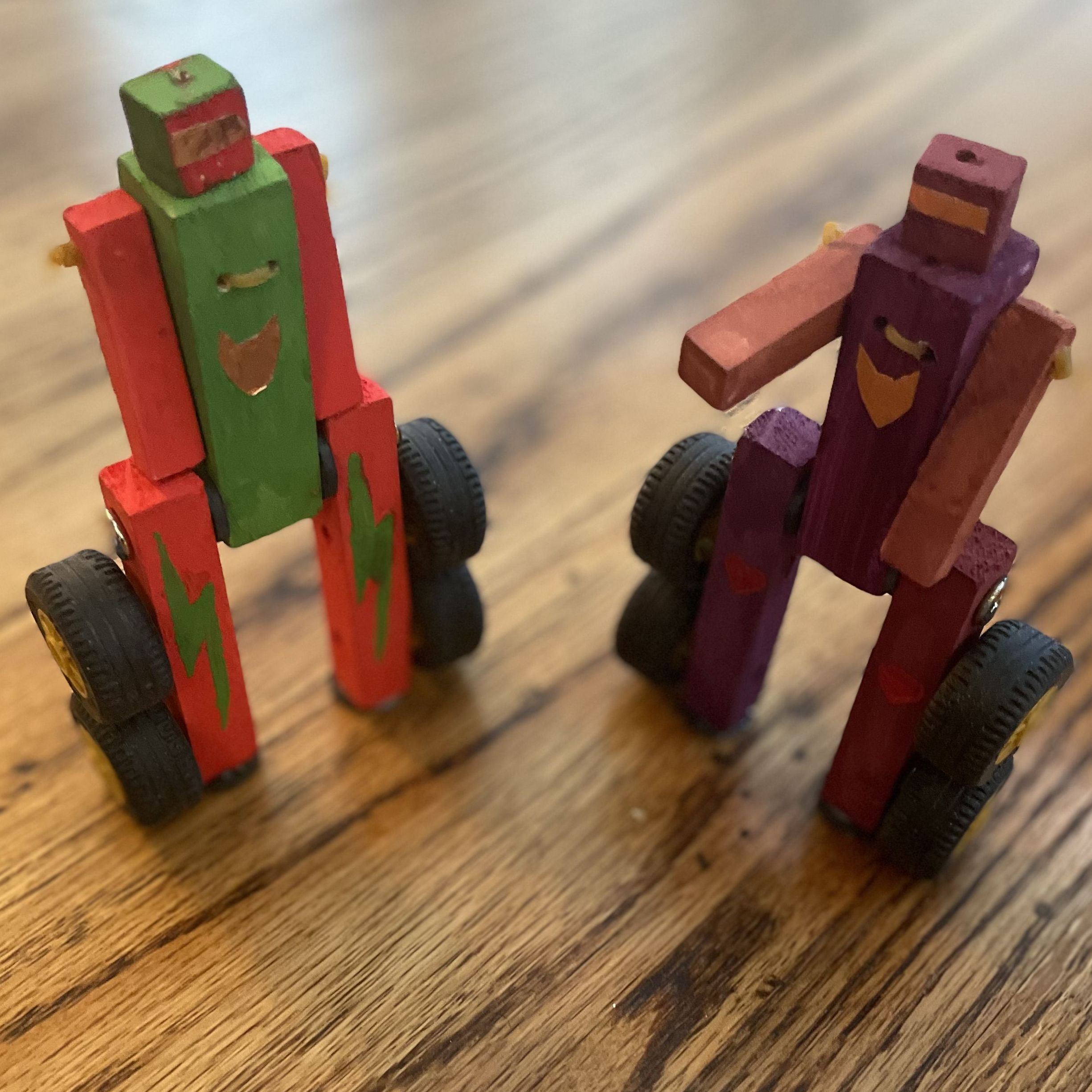 Shapeshifting Robots Parts Two - HipMonsters